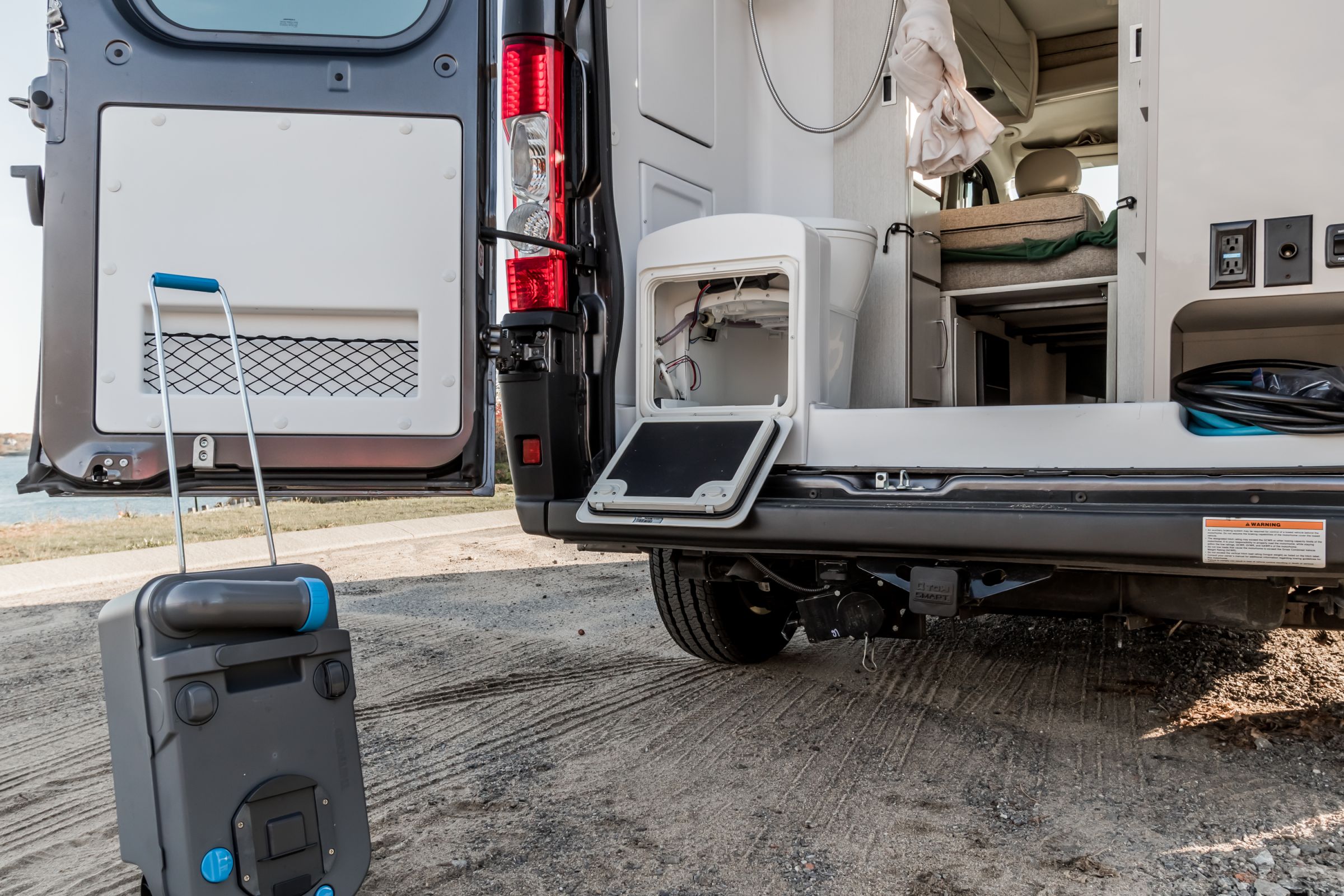 2022 Thor Motor Coach Rize 18M - National Vehicle