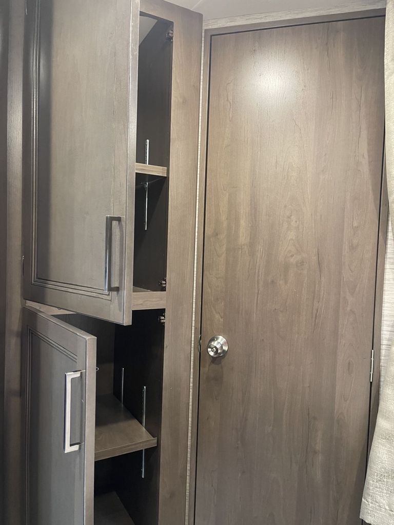 2021 Thor Motor Coach Freedom Elite 27FE - National Vehicle