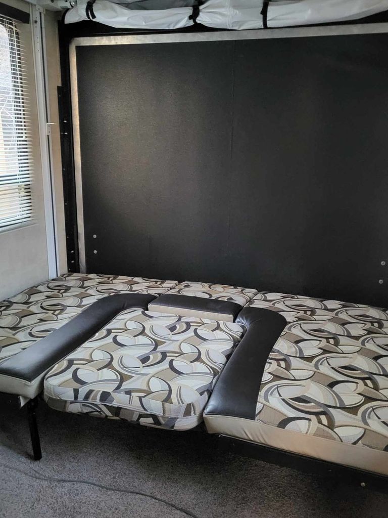 2012 Keystone Raptor 300MP - National Vehicle