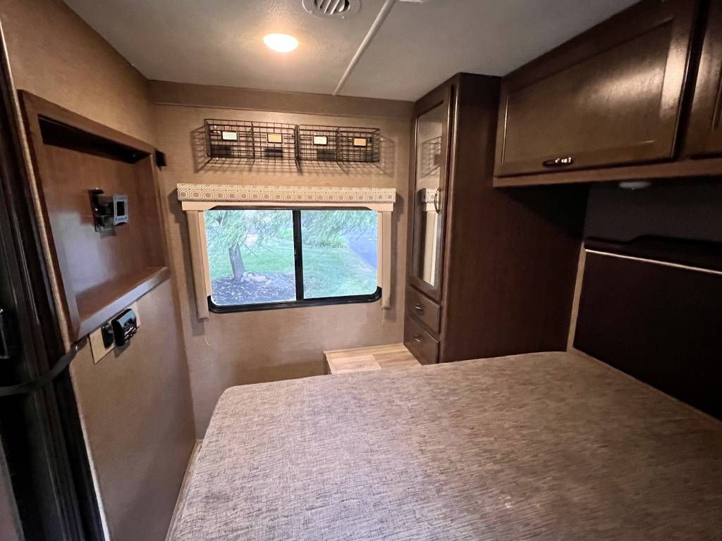 2020 Thor Motor Coach Four Winds 28A - National Vehicle