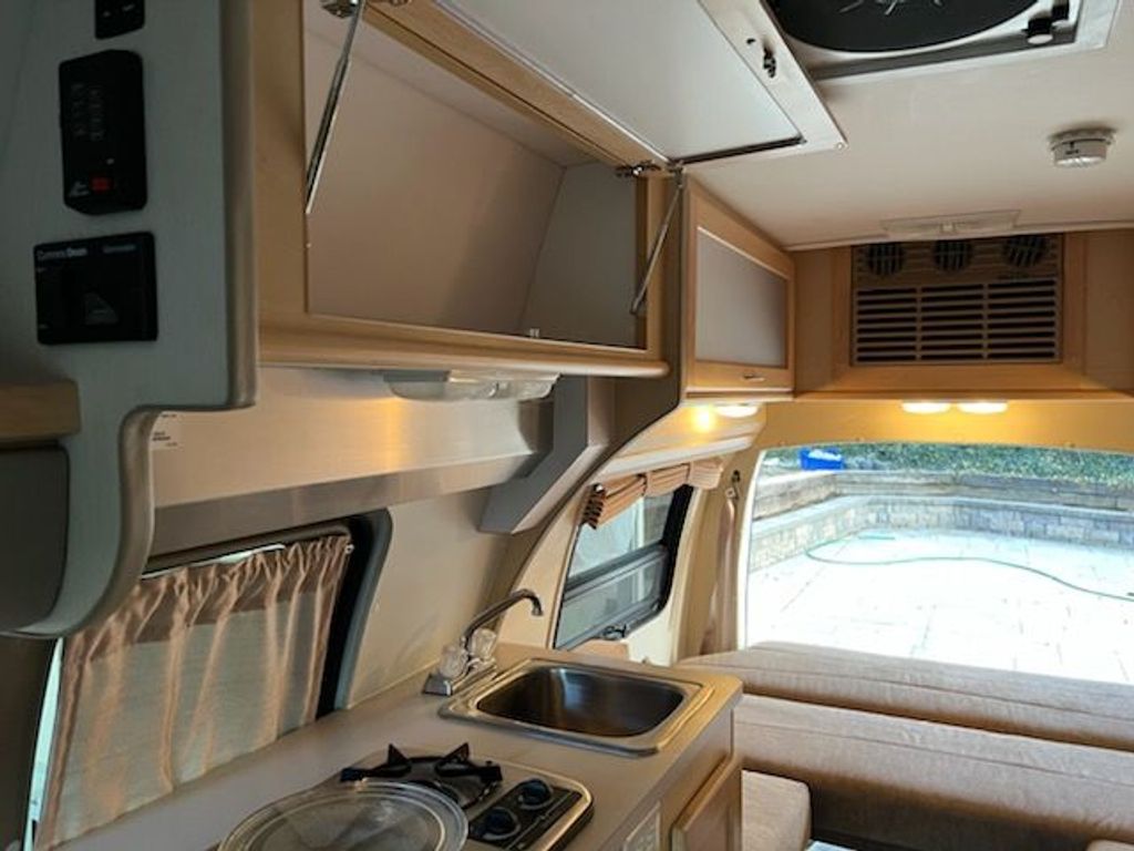 2012 Pleasure-Way Basic - National Vehicle