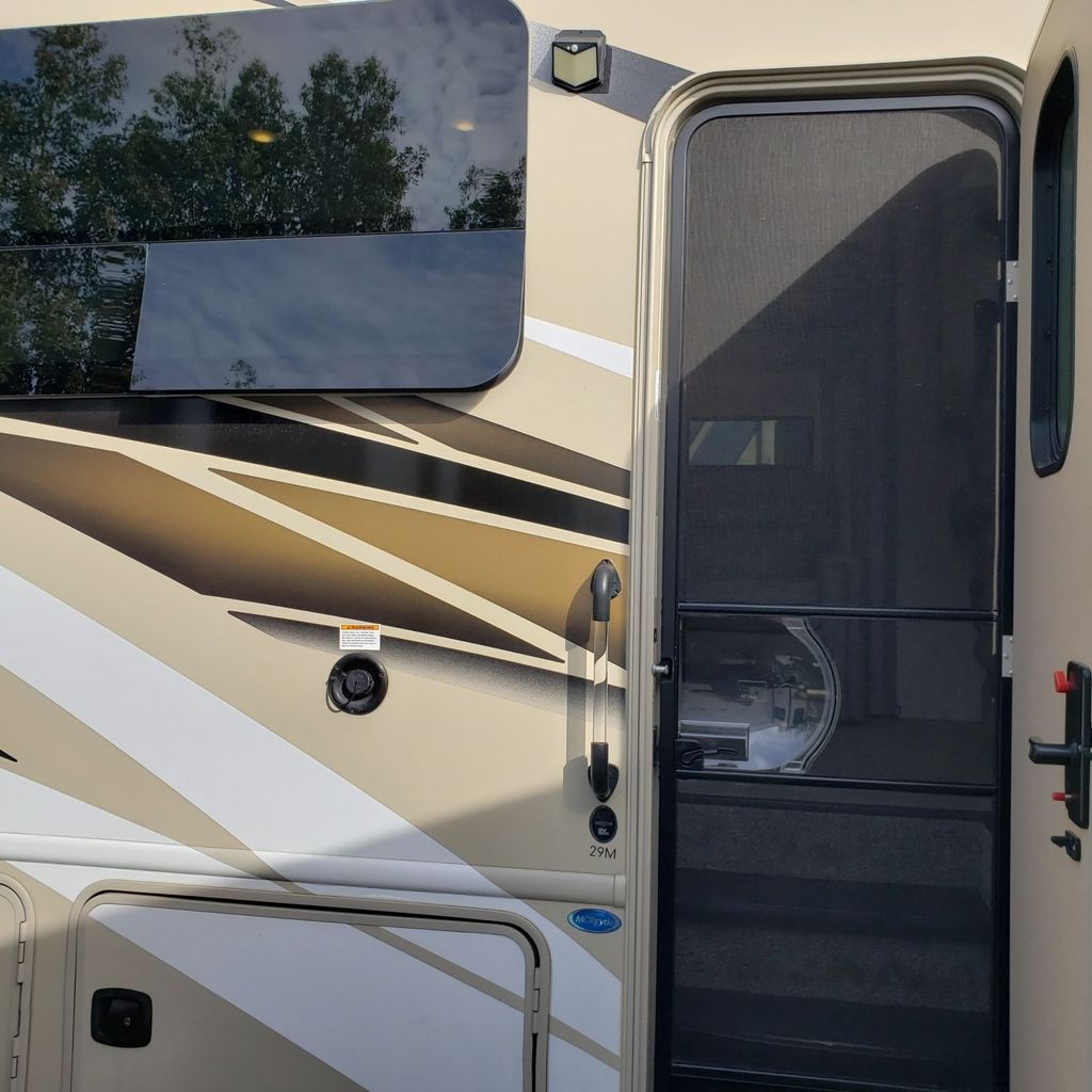 2021 Thor Motor Coach Windsport 29M - National Vehicle