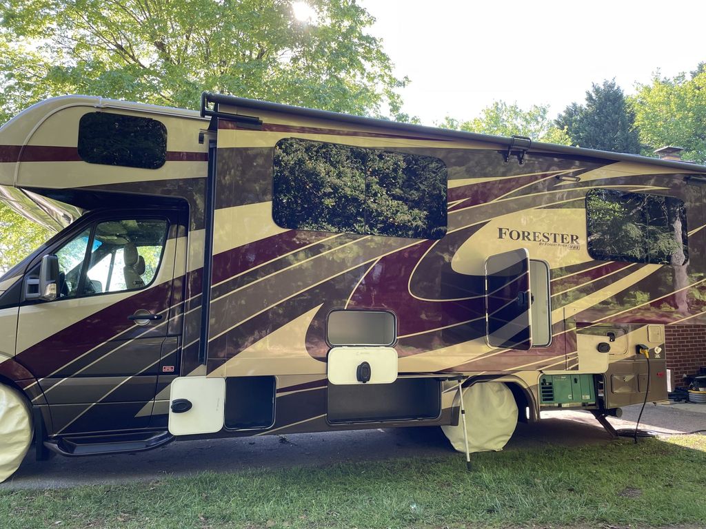 2018 Forest River Forester MBS 2401W - National Vehicle