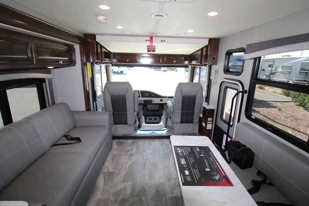 2021 Fleetwood Flair 29M - National Vehicle