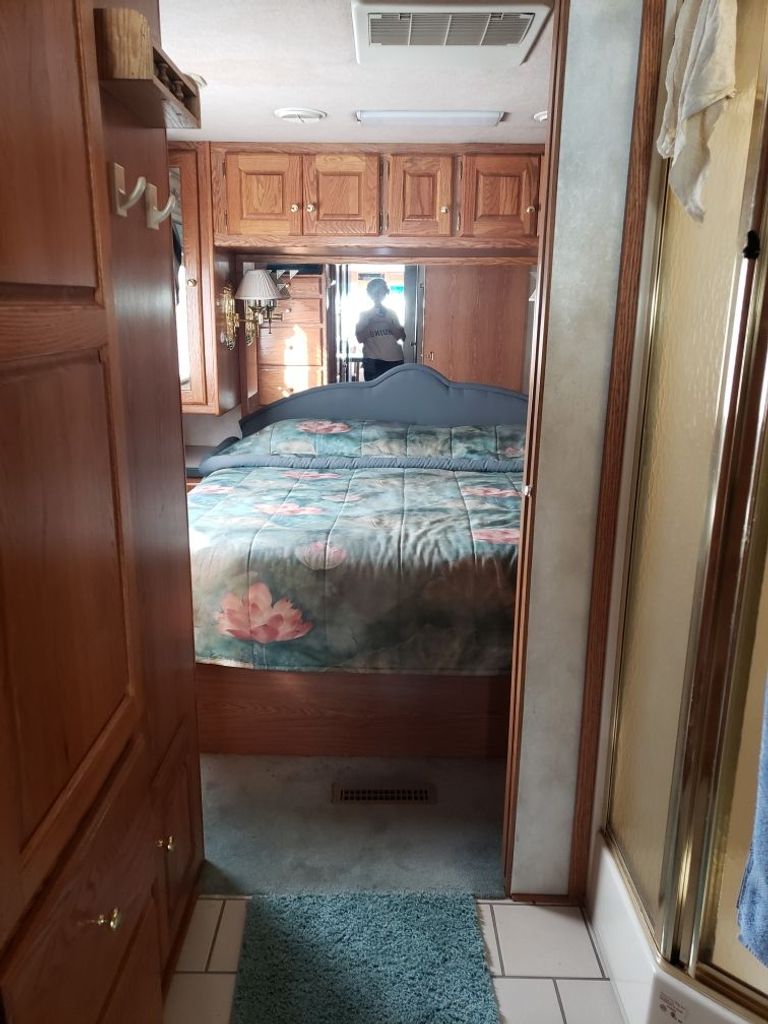 2000 Monaco Diplomat 38D - National Vehicle