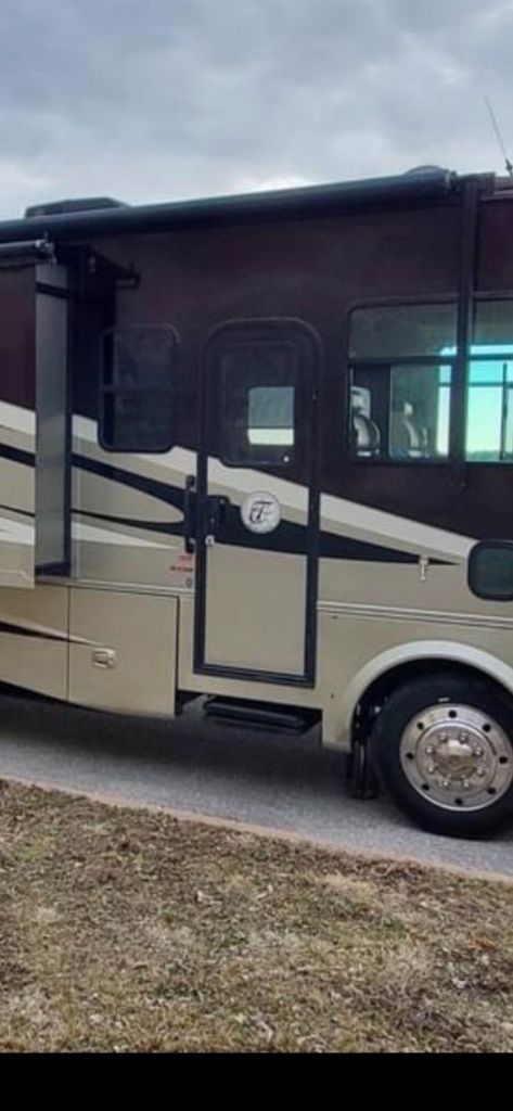 2011 Tiffin Motorhomes Allegro 34TGA - National Vehicle