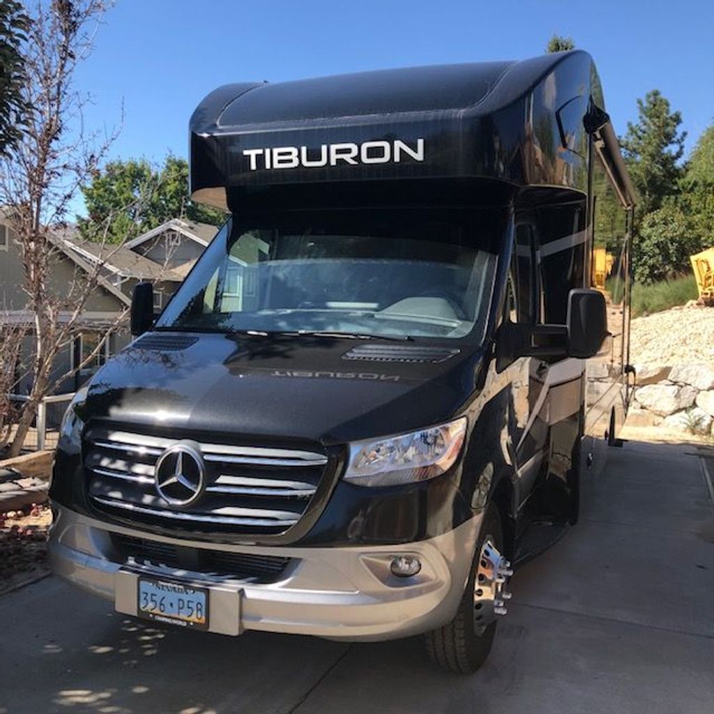 2021 Thor Motor Coach Tiburon 24FB - National Vehicle