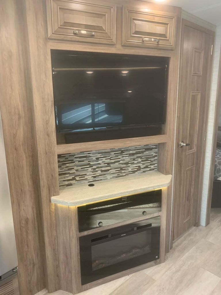 2021 Jayco Seneca 37K - National Vehicle