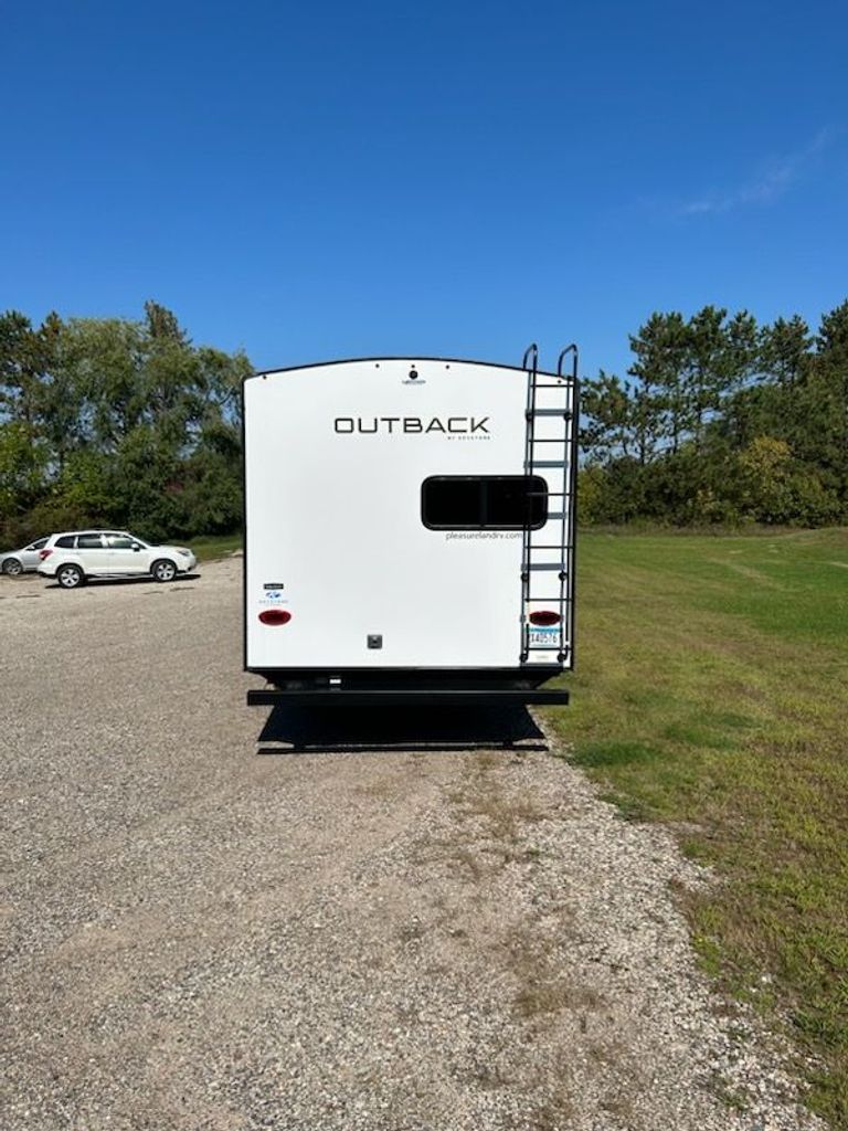 2022 Keystone Outback 332ML - National Vehicle