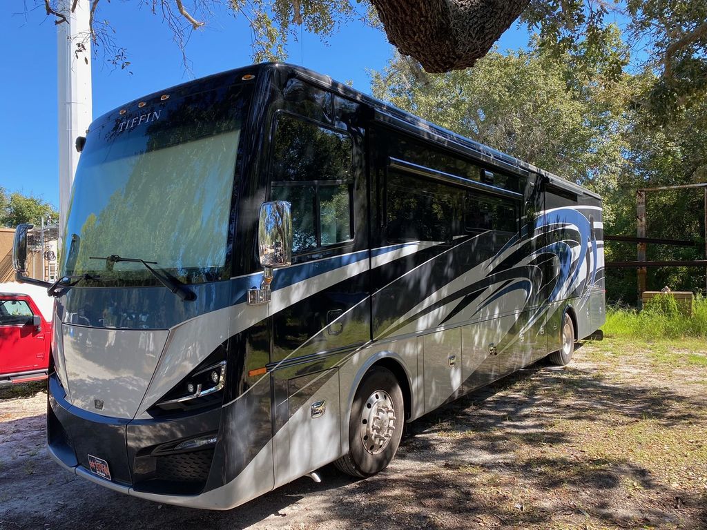 2020 Tiffin Motorhomes Phaeton 40IH - National Vehicle