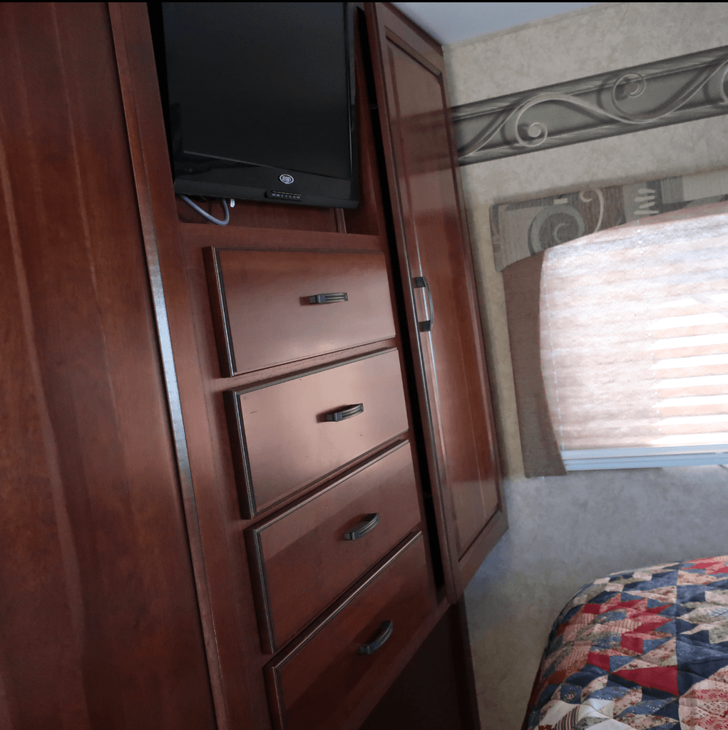2013 Forest River Lexington Grand Touring 283TS - National Vehicle