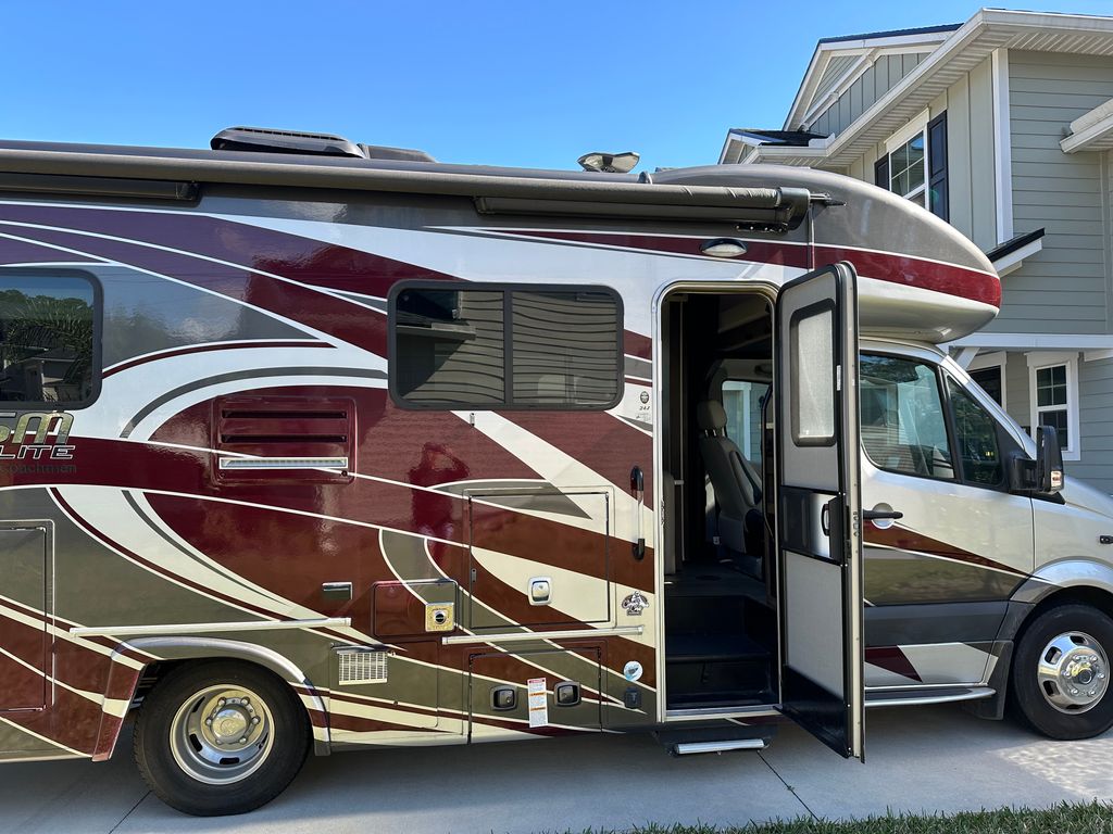 2019 Coachmen Prism 24EJ - National Vehicle