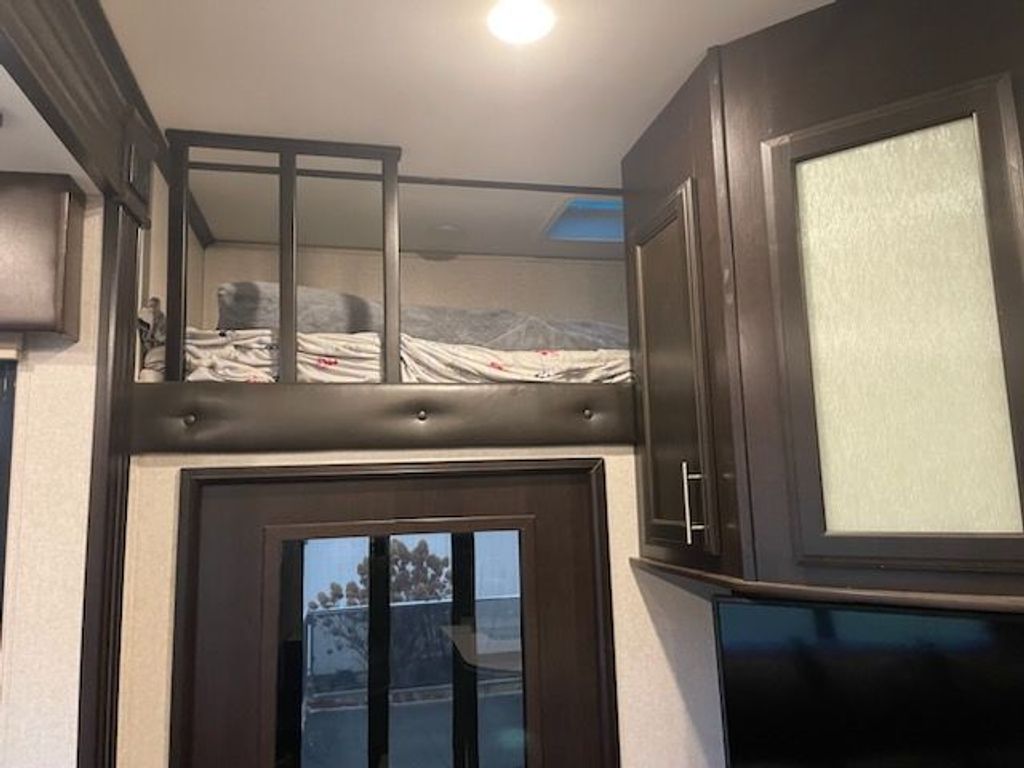 2017 Jayco Seismic Wave 355W - National Vehicle