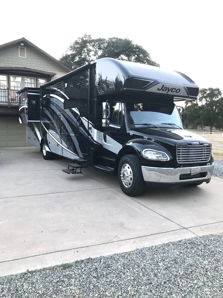 2021 Jayco Seneca 37K - National Vehicle