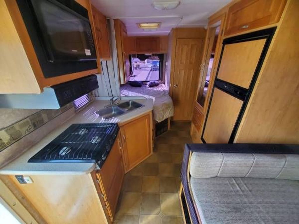 2007 Four Winds 5000 23A - National Vehicle