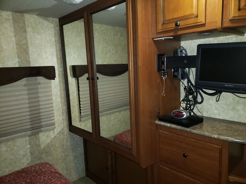 2013 Fleetwood Tioga Ranger 31M - National Vehicle