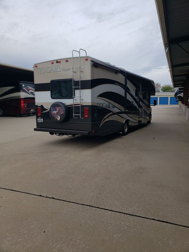 2013 Fleetwood Tioga Ranger 31M - National Vehicle