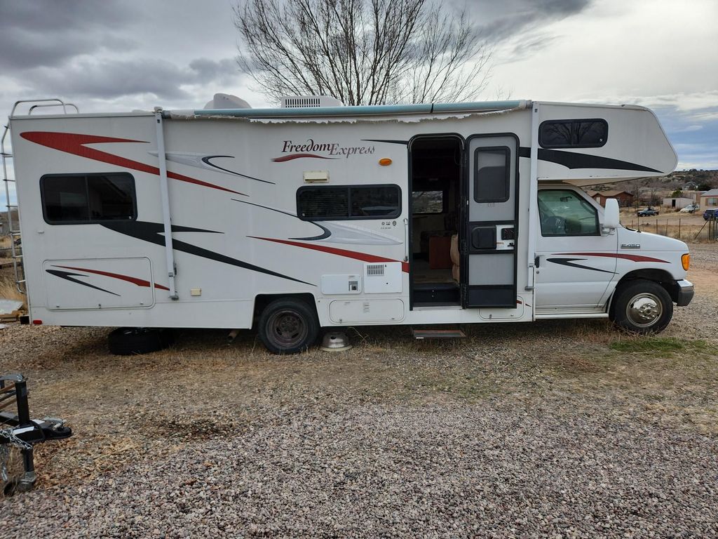 2008 Coachmen Freedom Express 26SO - National Vehicle