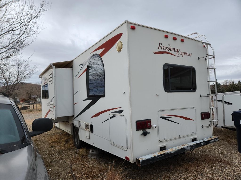 2008 Coachmen Freedom Express 26SO - National Vehicle
