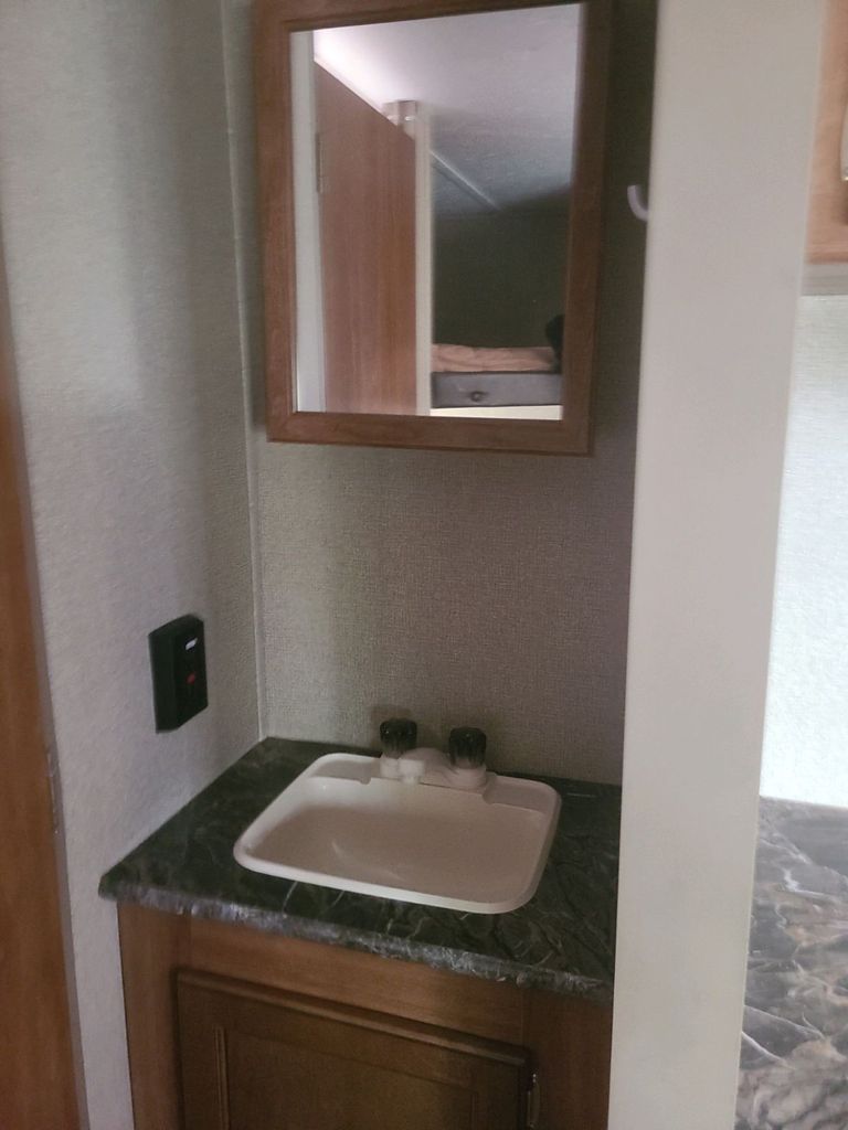 2018 Keystone Summerland Mini 1850FL - National Vehicle