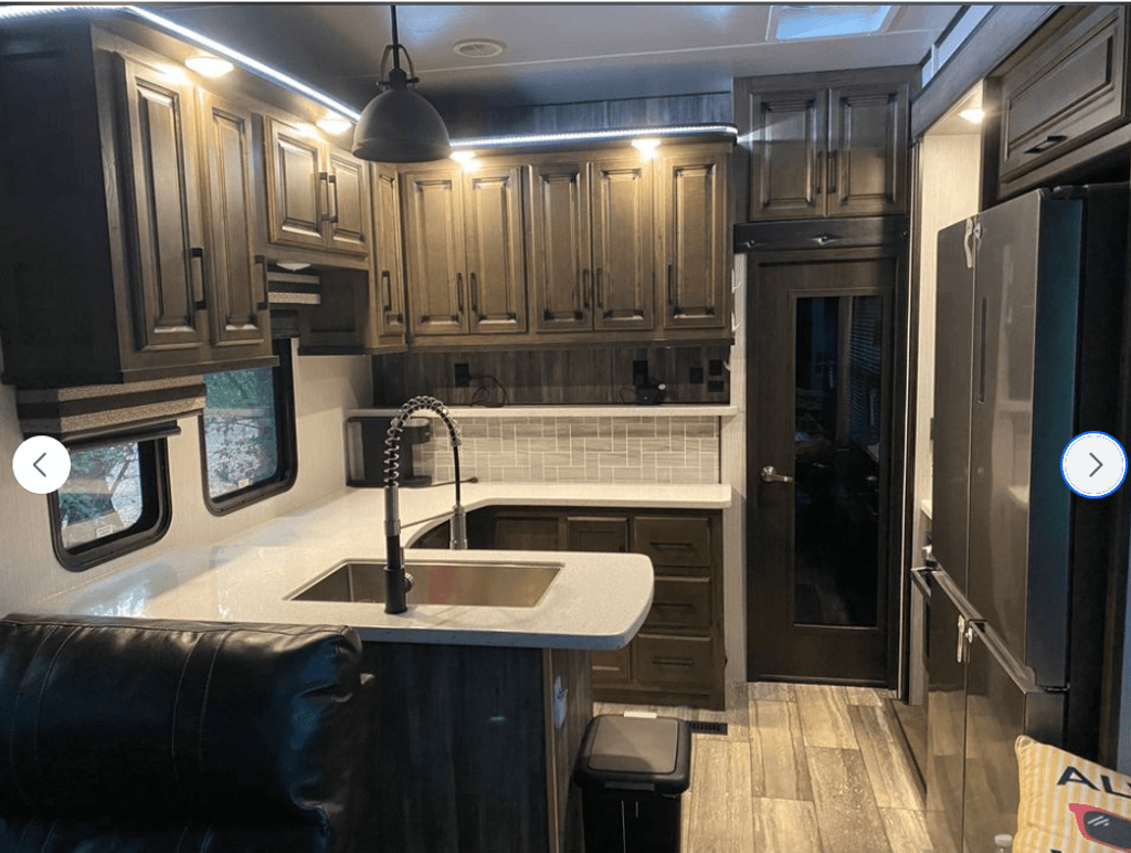 2021 Heartland Cyclone 4005 - National Vehicle