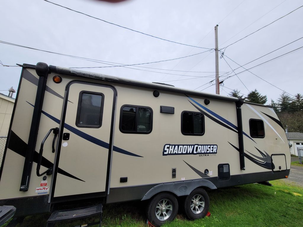 2018 Cruiser RV Shadow Cruiser 225RBS - National Vehicle