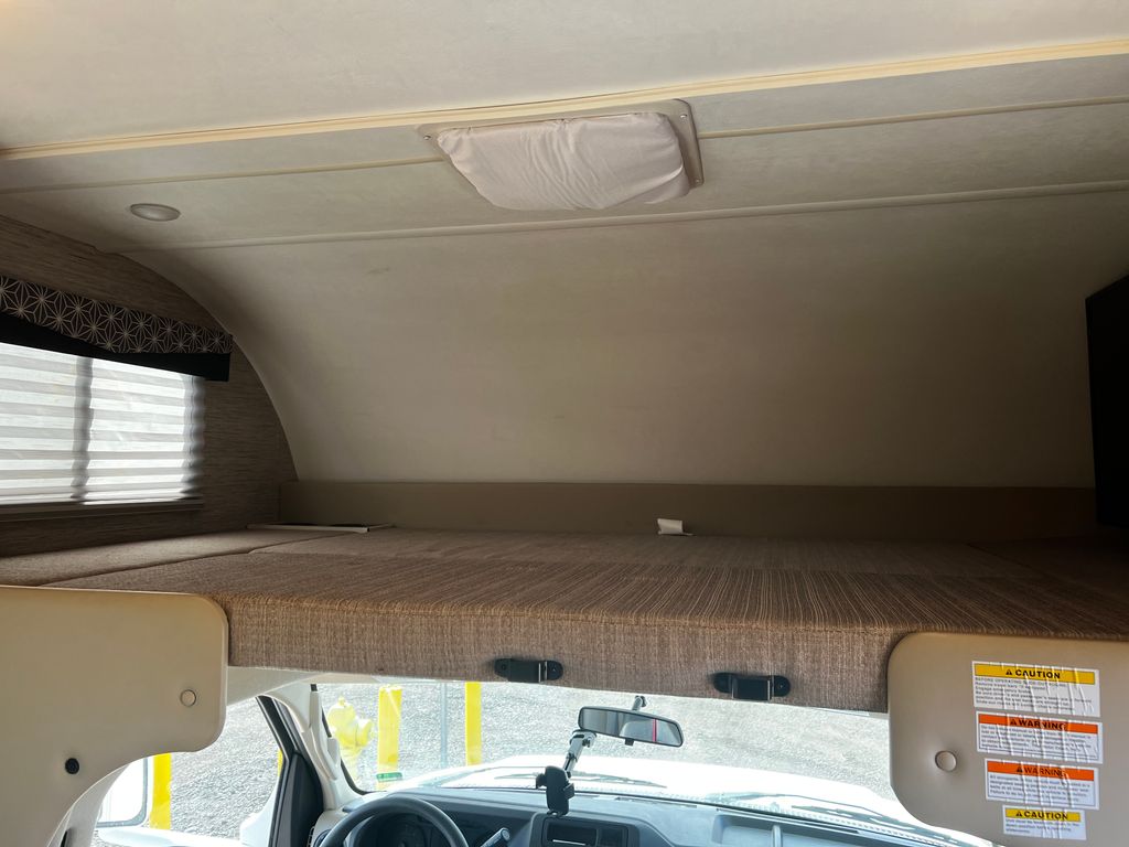 2022 Thor Motor Coach Freedom Elite 22FE - National Vehicle