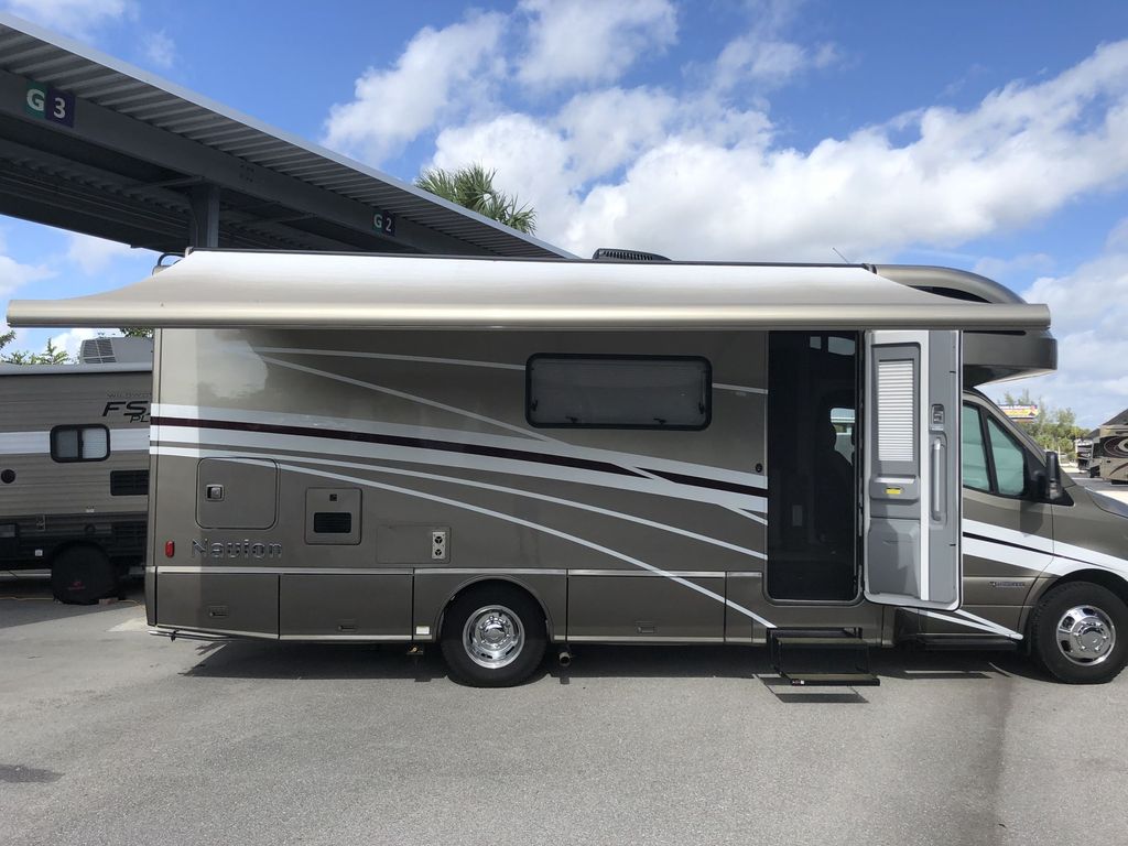 2022 Winnebago Navion 24D - National Vehicle