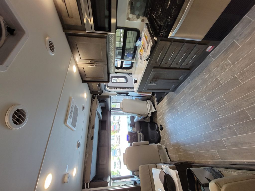 2021 Forest River Georgetown GT5 31L - National Vehicle