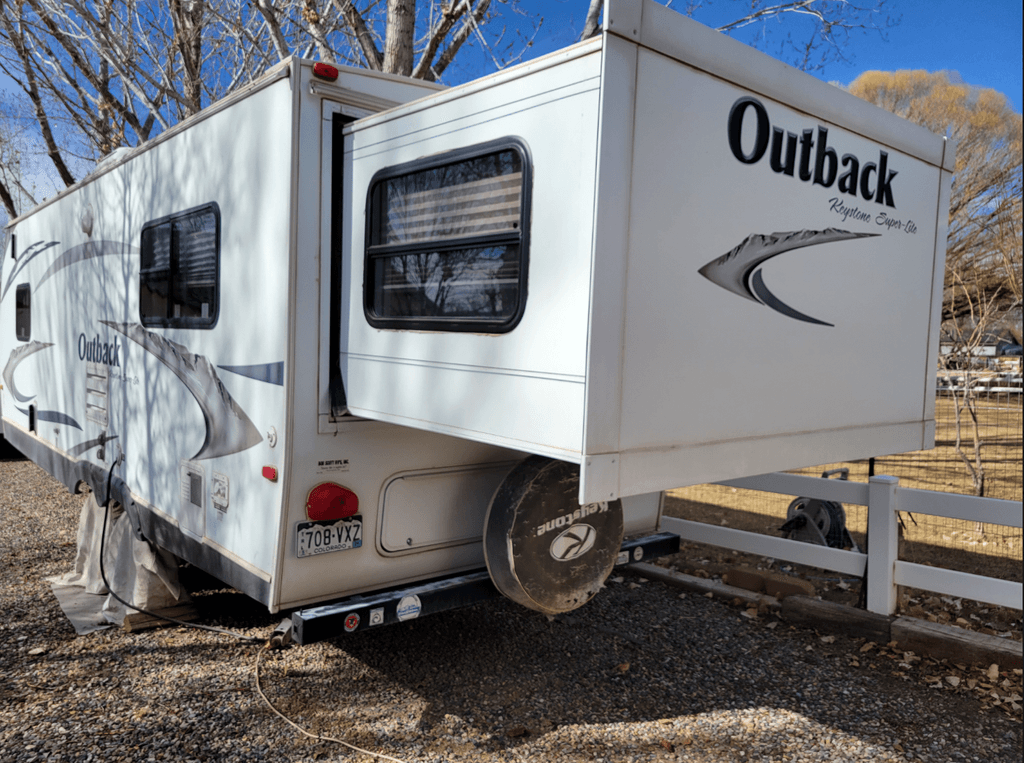 2011 Keystone Outback 23RS - National Vehicle
