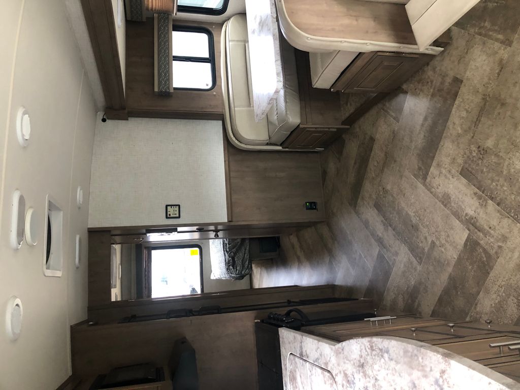 2018 Forest River Georgetown GT3 30X3 - National Vehicle