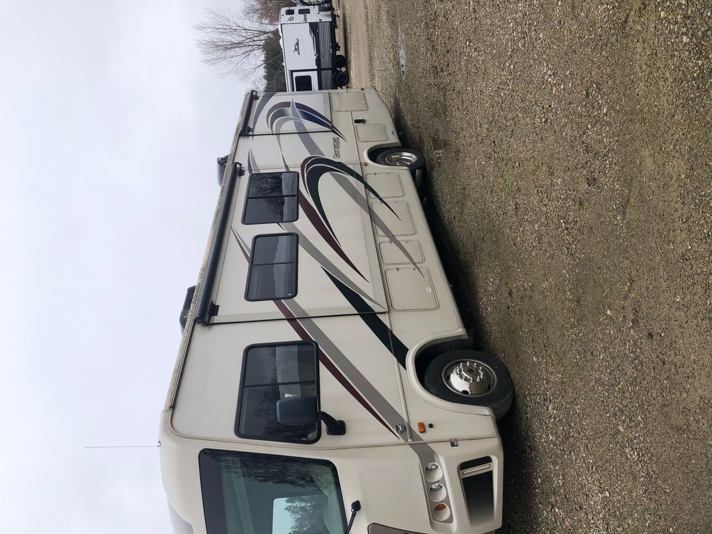 2018 Forest River Georgetown GT3 30X3 - National Vehicle