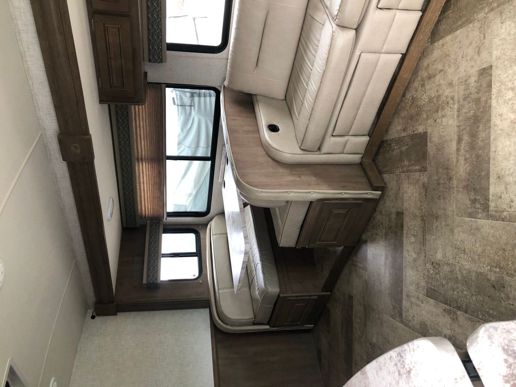 2018 Forest River Georgetown GT3 30X3 - National Vehicle