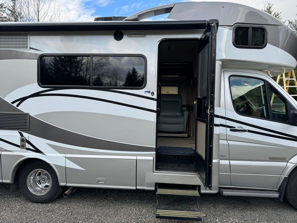 2016 Winnebago View 24G - National Vehicle
