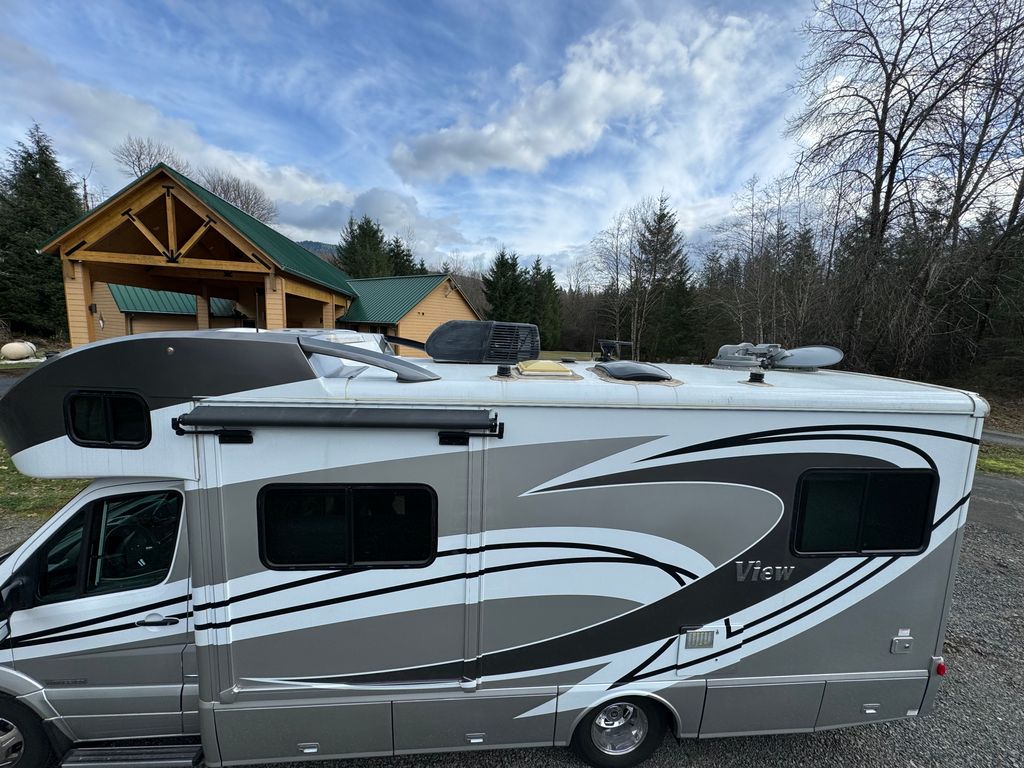 2016 Winnebago View 24G - National Vehicle