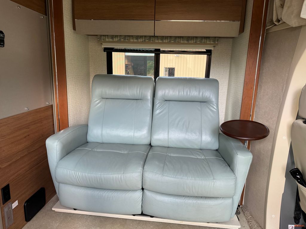 2016 Winnebago View 24G - National Vehicle
