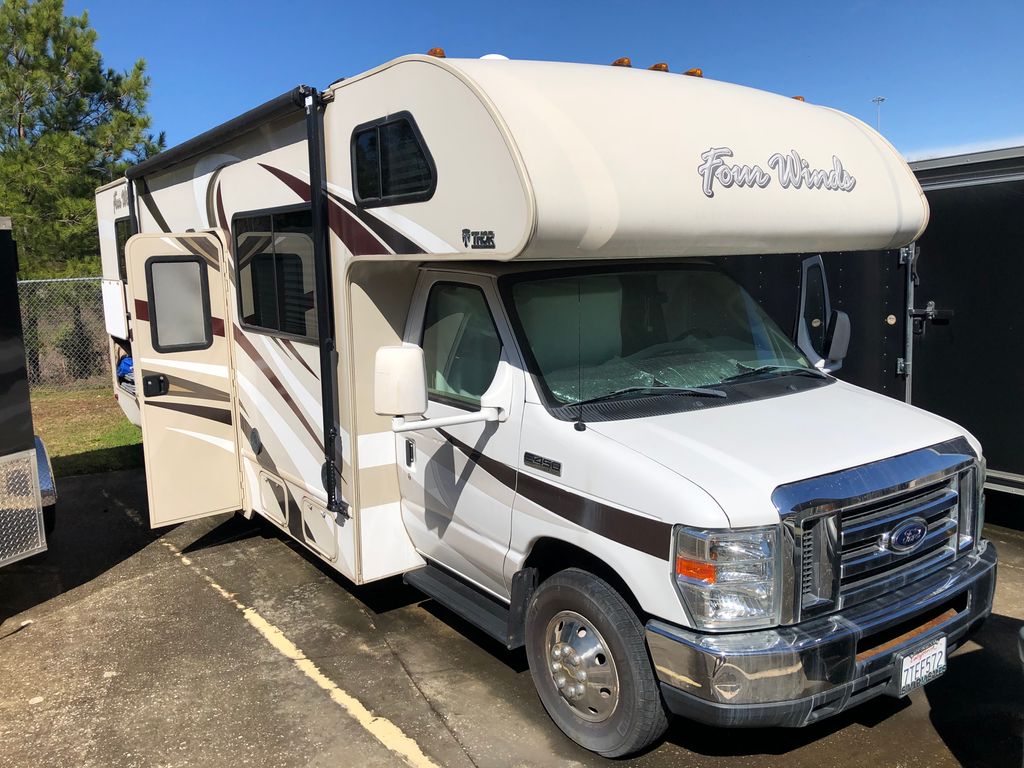 2017 Thor Motor Coach Four Winds 28Z - National Vehicle