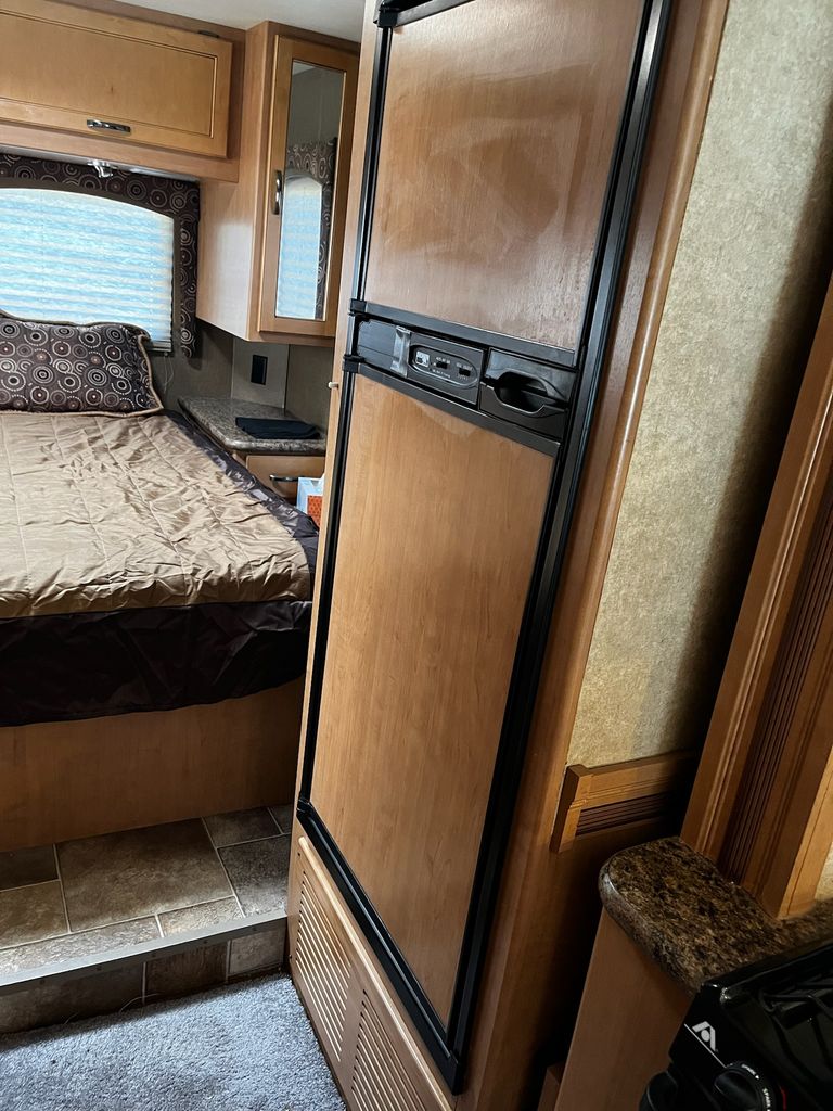 2017 Thor Motor Coach Four Winds 28Z - National Vehicle