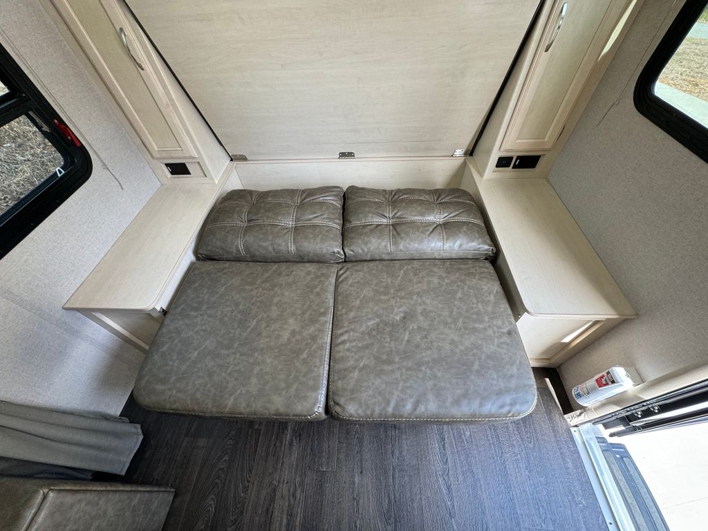 2018 Winnebago Micro Minnie 2106DS - National Vehicle