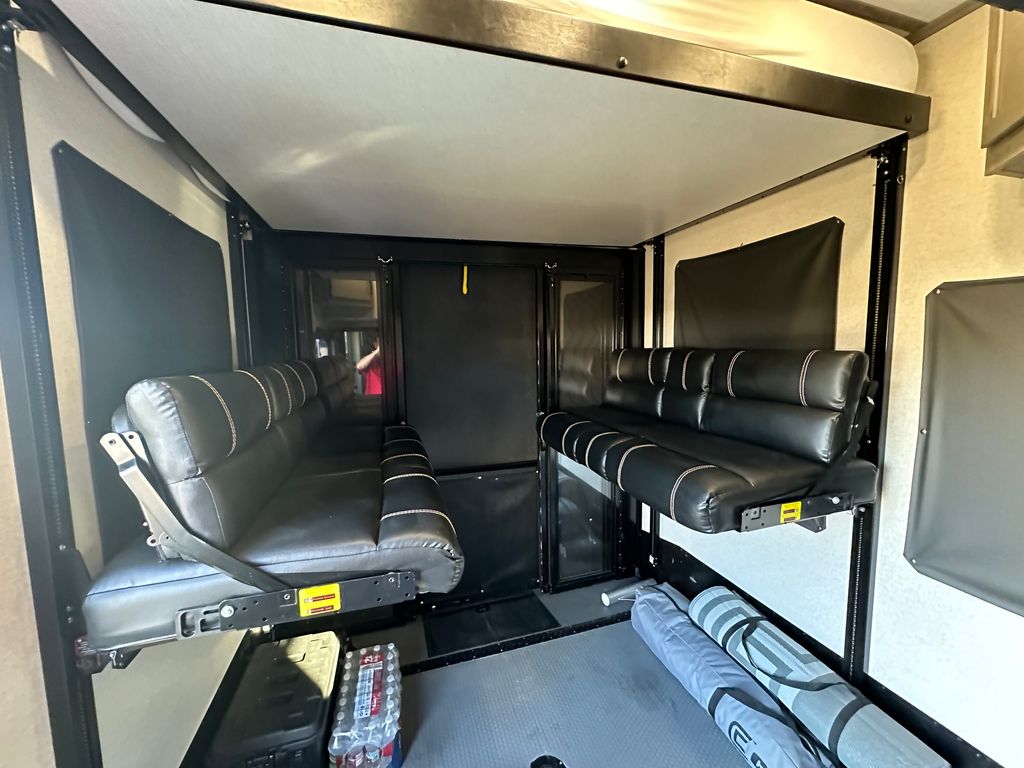 2021 Keystone Raptor 352 - National Vehicle