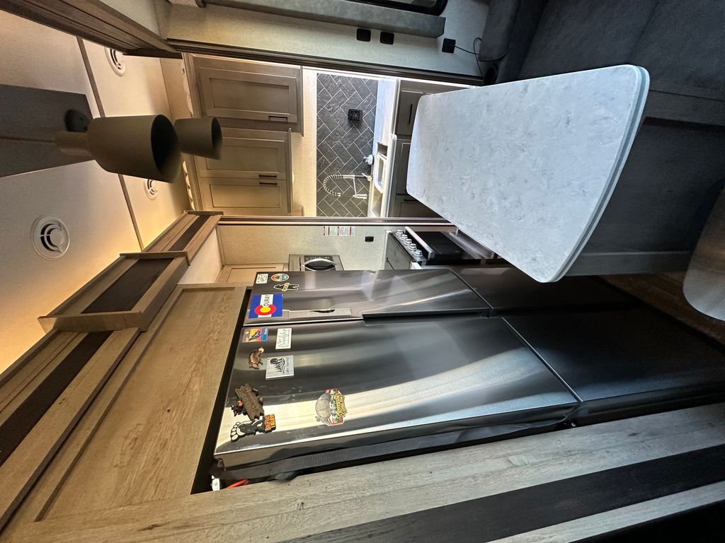 2021 Keystone Raptor 352 - National Vehicle