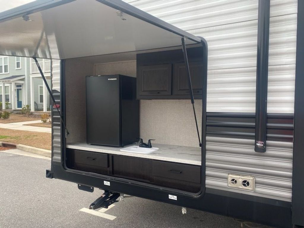 2022 Jayco Jay Flight 33RBTS - National Vehicle