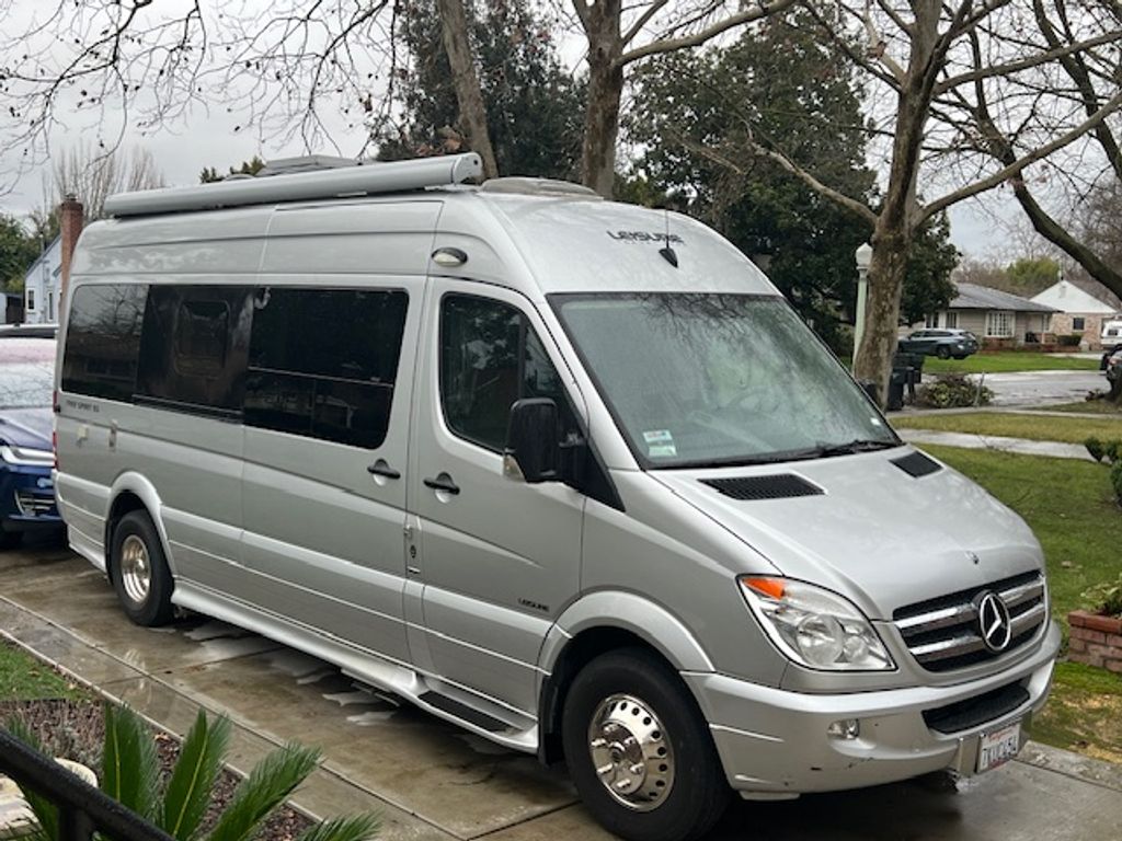 2013 Leisure Travel Van Free Spirit SS - National Vehicle