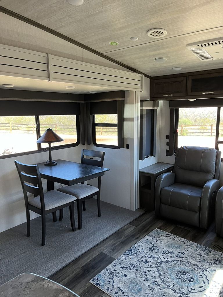 2021 Keystone Cougar 27SGS - National Vehicle