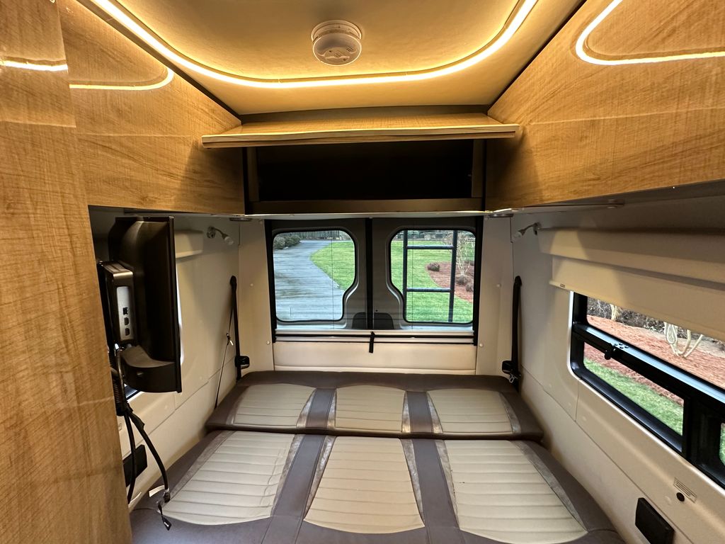 2018 Winnebago Era 70X - National Vehicle