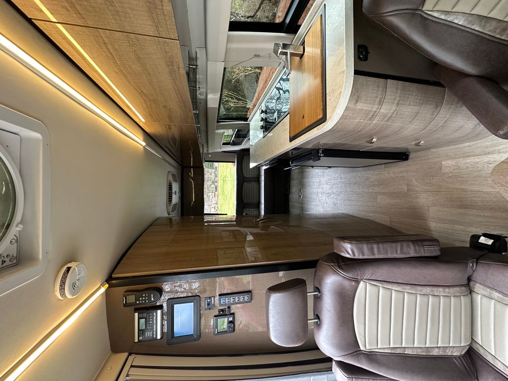 2018 Winnebago Era 70X - National Vehicle