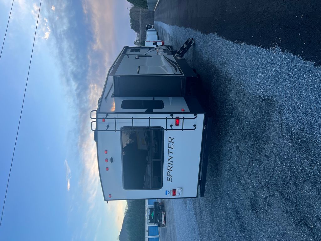 2021 Keystone Sprinter Limited 3570LFT - National Vehicle