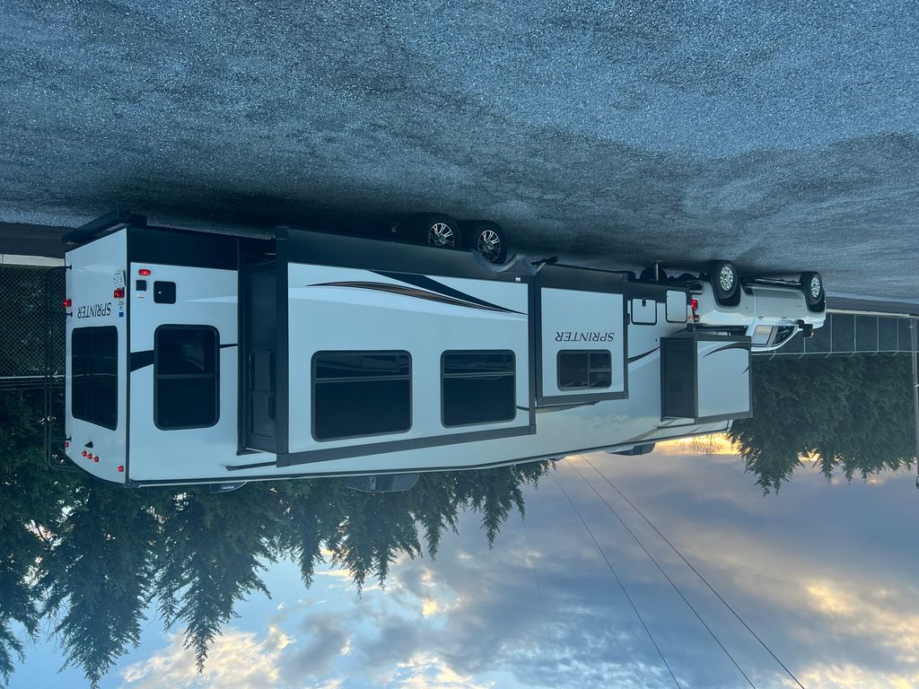 2021 Keystone Sprinter Limited 3570LFT - National Vehicle