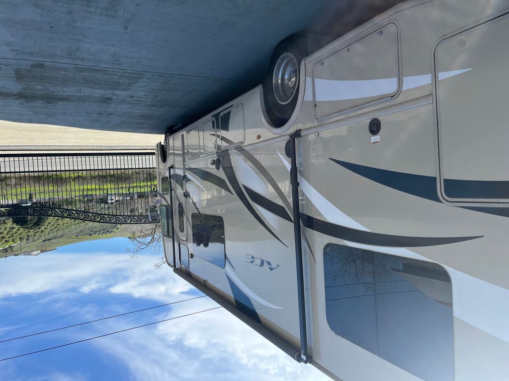 2018 Thor Motor Coach A.C.E. 30.4 - National Vehicle