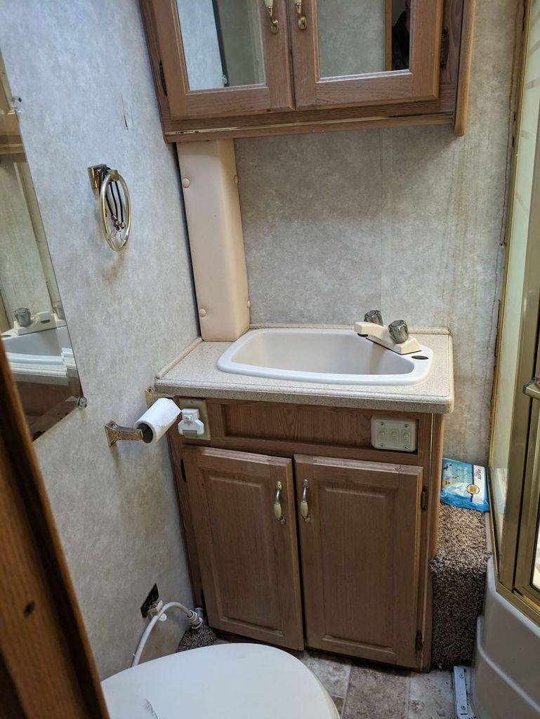 2001 Rexhall Rexair 3550BSL - National Vehicle